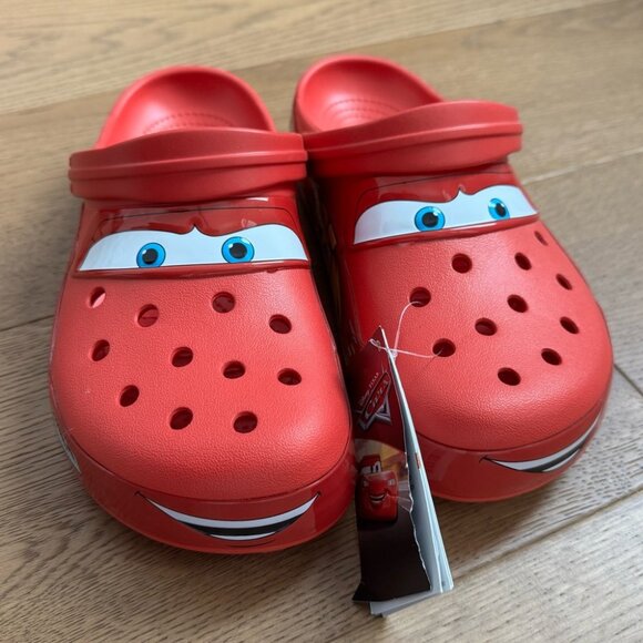 CROCS | Shoes | Lightening Mcqueen Cars Pixar Crocs M9 W1 Red Bnwt ...